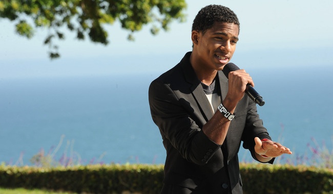 Arin Ray – Phases | Kel & Mel Reviews