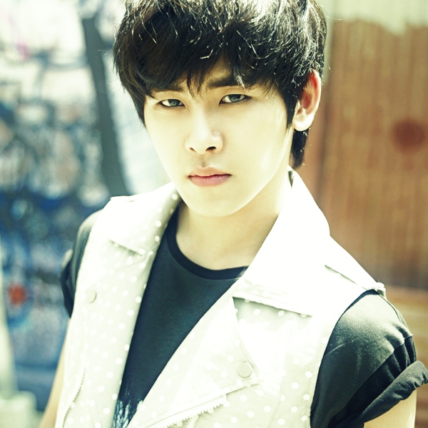 Hoya – Angel | Kel & Mel Reviews